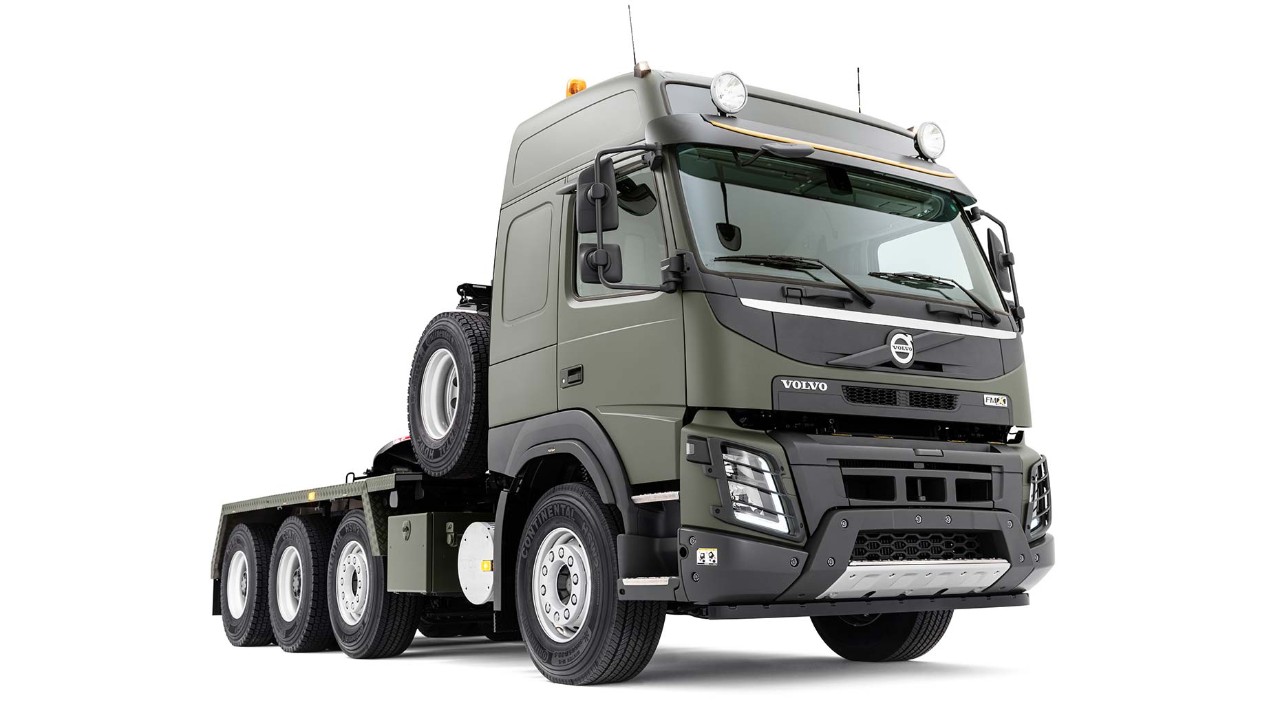 Volvo FMX 8×4 Tractor